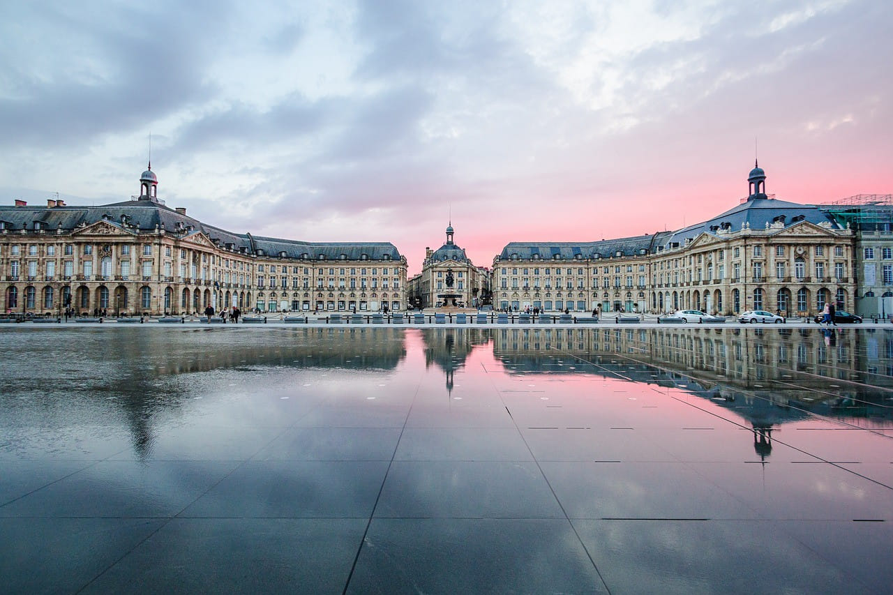 Vol pour Bordeaux depuis Paris • Wingly